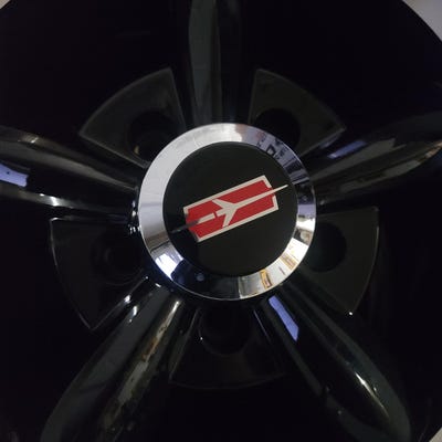 Metal Stickers Custom Car / Wheels Center Cap Logo Badge Wheel Trims ...