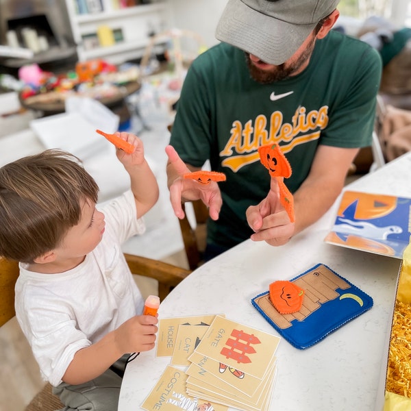 Five Little Pumpkin Quiet Book Page for Toddlers With 5 Pumpkin Finger ...
