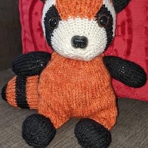 Red Panda Knitting Pattern PDF - Etsy