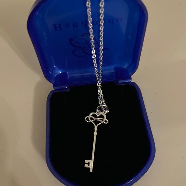 Polyamory Key Necklace for Women - Poly Infinity Heart Jewelry ...