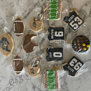 Football Cookies ANY TEAM AVAILABLE Baker's Dozen - Etsy