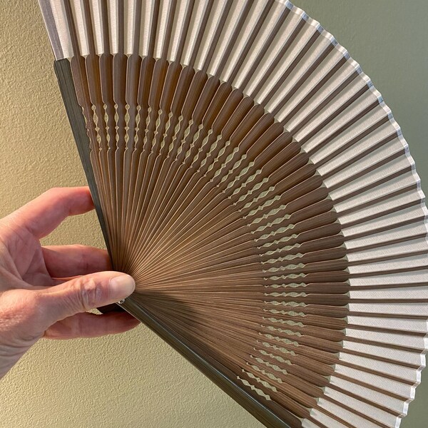 Handmade Japanese Paper Hand Fan, Traditional Plain Fan, Paper Fan Wall ...