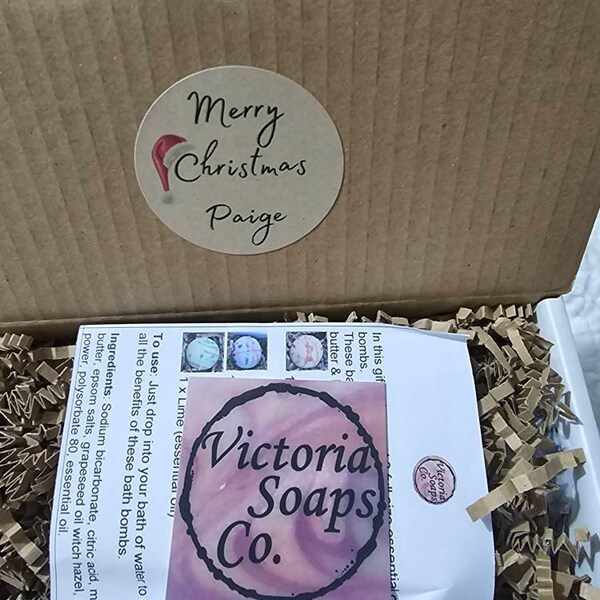 Victoria Soaps Candle Gift Box Set With Bottle of Matches and Mini ...
