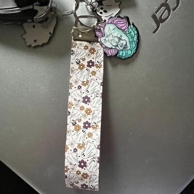 Spooky Cute Ghost Key Fob/flower Ghosts Key Fob/halloween Key Fob/ghost ...