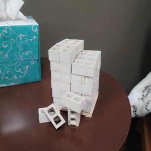 Mini Cinder Blocks Made of Cement With Pallet Premium Quality 1/12 ...