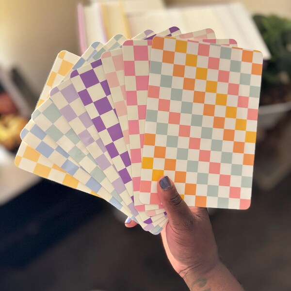 Reading in Progress Pink Do Not Disturb Waterproof Sticker for Kindle ...