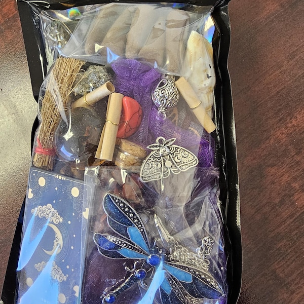 Witch Supply Kit • Witchcraft Box • Altar Kit Bundle - Etsy