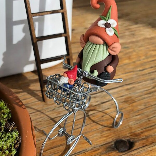 Miniature Wire Tricycle, Desk Decor, Desk Accessory, Fairy Tricycle ...