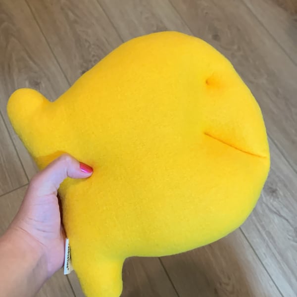 Kawaii Cheese Gold Fish Cracker Plush, Cute Chedder Snack Pillow, Play ...