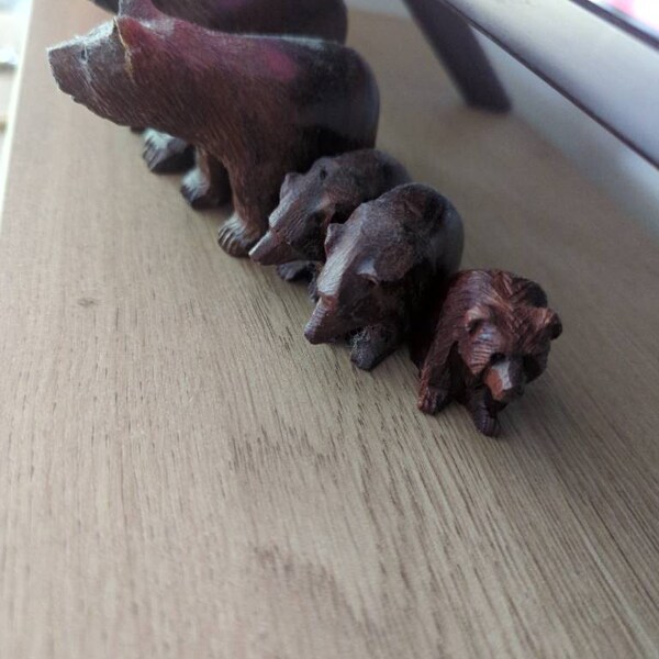 Tabletop Penguin Figurine, Wooden Emperor Penguin Carving, Handcrafted ...