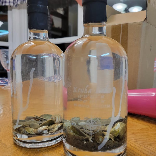 Custom Etched Infinity Bottle - Etsy