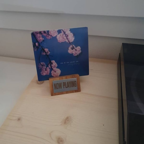 Now Playing Album Cover Display, Vinyl Record Stand, Vinyl Record ...