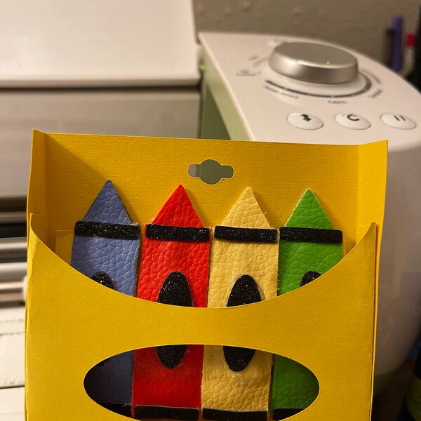 Crayon Box Snap Clip SVG, Back to School Snapclip Template, Crayon Bow ...