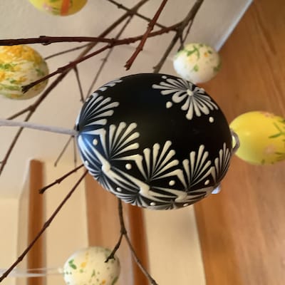 Real Chicken Eggs, Easter Eggs as Decoration Hen Egg Painted Different Colours, Easter Gift ...