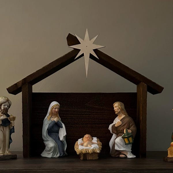 Rustic Handmade Western Red Cedar Wood Christmas Nativity Stable Manger ...