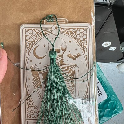 CUSTOM MESSAGE Book Stand Personalized Wooden Book Stand Book Mark Book ...