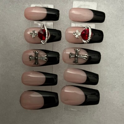 Early 2000s Scene Queen Nails - Etsy