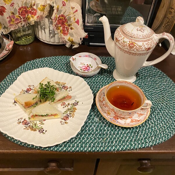 Angel Trinket Box Vermont Artist Thomas Cathey Stained Glass & Mirror ...