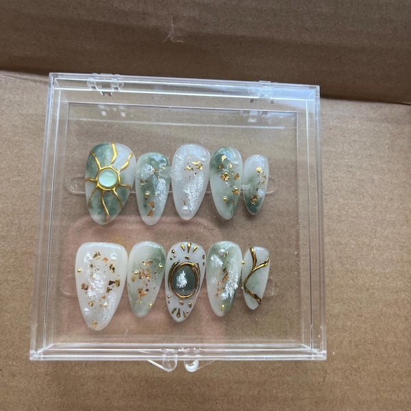 3D Sun Star Gothic Press on Nails Short Almond Nails/green Nails/gothic ...