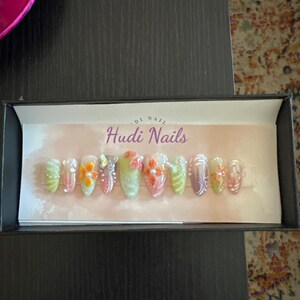 Nature-inspired Green Nail Set Premium Nail Art With 3D Design Unique ...