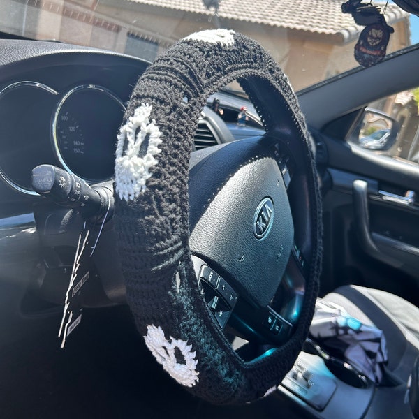 Black Glow-in-the-dark Skull Steering Wheel Cover (custom Colors Upon ...
