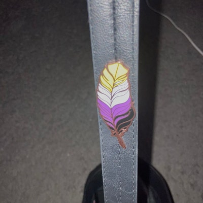 Non-binary Enby Pride Feather Enamel Pin LGBT - Etsy