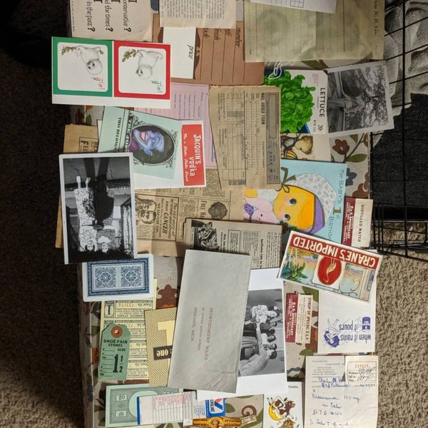 Vintage Ephemera Pack - Set of 30 Assorted Pieces - Mixed Media Paper ...
