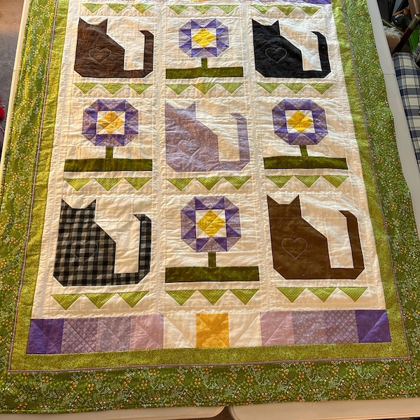 Charlotte's Garden Quilt Pattern PDF for Instant Download - Etsy