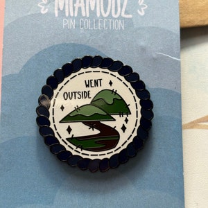 Melting Snow Man Enamel Pin Cute Crooked Ice Cream Hard Enamel Pin Cute ...