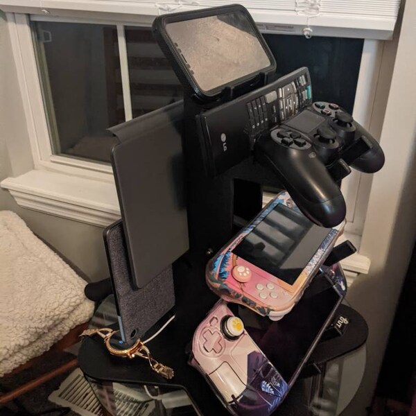 Fang Controller, Tablets and Phone Charge Stand - Etsy