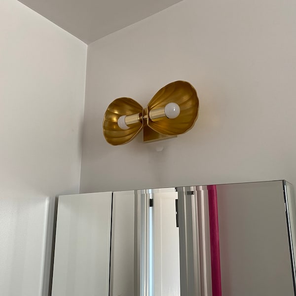 Deco Vanity - Shell Light - Art Deco Shell - Retro Fixture - Bathroom ...