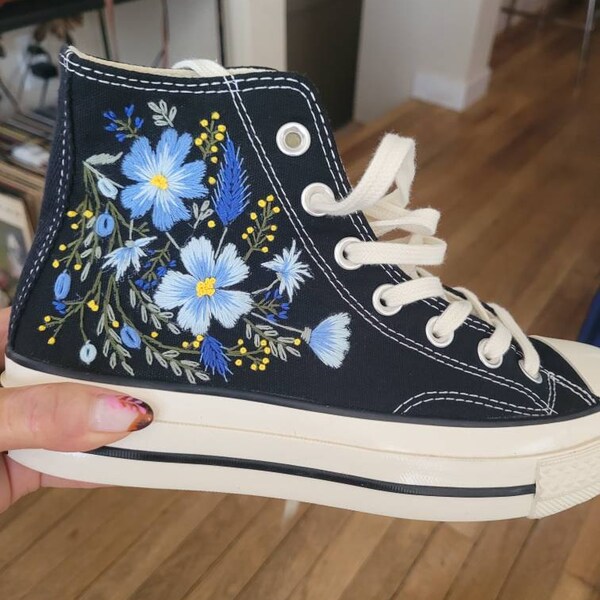 Custom Converse Platform, White Wedding Flowers Embroidered Converse ...