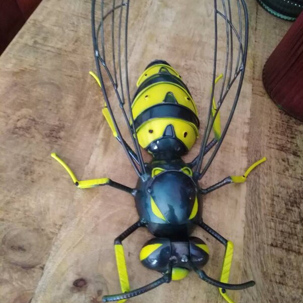 Metal Sculpture Wasp, Black Wasp America. Art Wasp Figurine. Welded ...