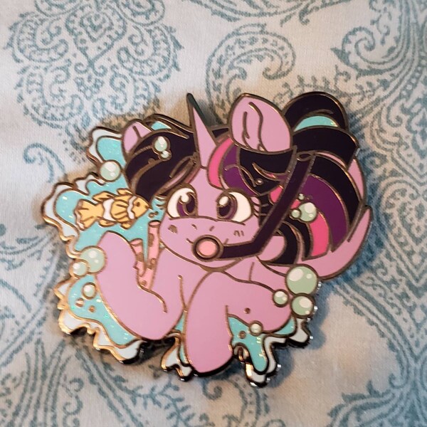 Summer Fun Princess Pins - Etsy