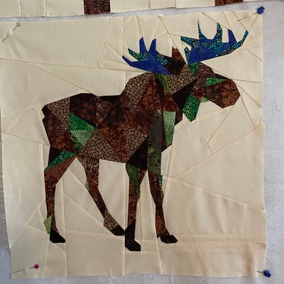 Geometric Moose Foundation Paper Pieced Quilt Pattern Block From the ...
