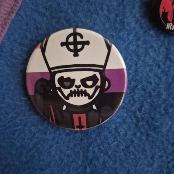 Call of Duty Chibi Badges - Simon Ghost Riley, Johnny Soap Mctavish ...