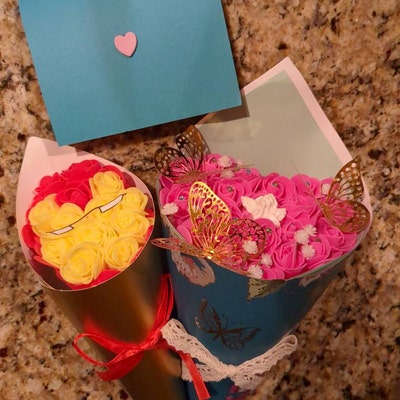 Pink Kitty Rose Bouquet - Etsy