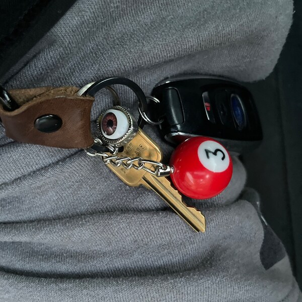 Pool Ball 8 Ball Keychain, Lucky Bag Purse Charm, Magic Keyring, Solids ...