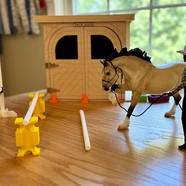 Breyer Barn Accessories Full Set Props for Breyer Model Horses ...
