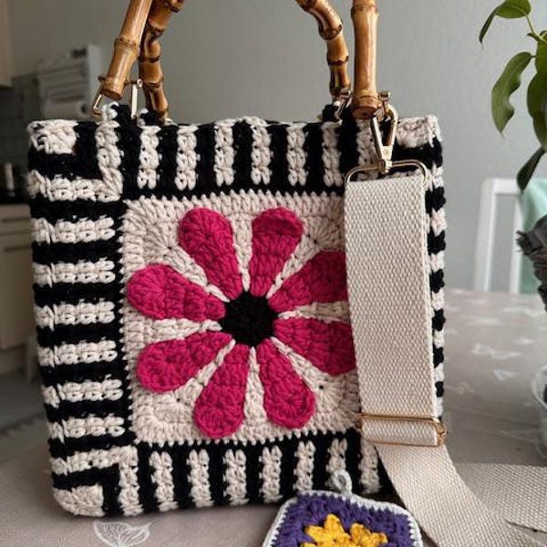 Handmade Granny Square Wallets – A Blend of Vintage Charm and ...