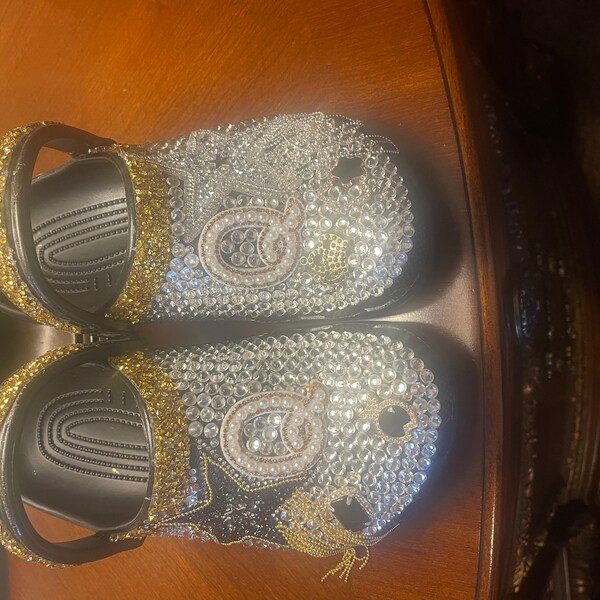 Adult-diamonds & Pearls-custom Embellished Crocs 100% Customizable - Etsy