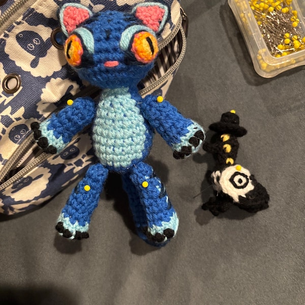 Trivia Bot (life Series) Crochet Pattern (intermediate Amigurumi) - Etsy