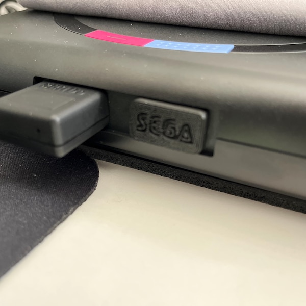 Sega Genesis / Mega Drive Controller Port Dust Covers (set of 2) - Etsy