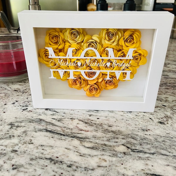 Mom Heart Shaped Monogram Flower Shadow Box | Personalized Flower Gift ...