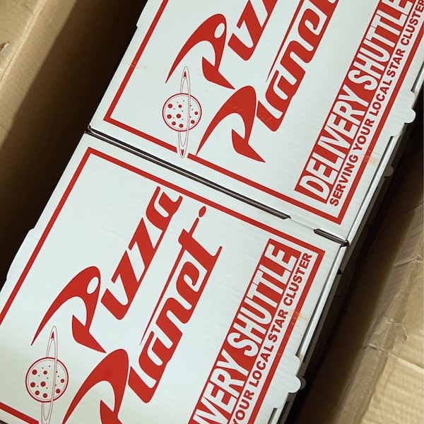 Pizza Planet Full Size Pizza Box Costume Prop From Toy Story, 14" Large ...