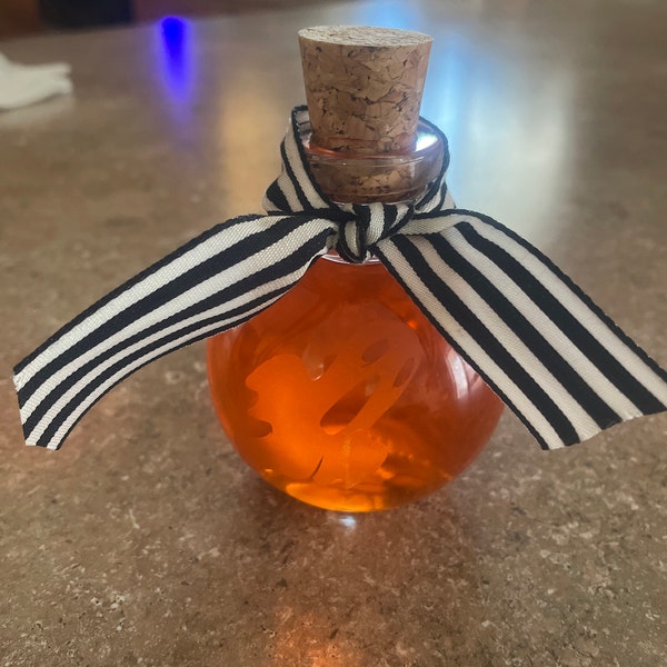 Ghost Etched Bottle With Cork and Lights- Ghost | Halloween | Magick ...