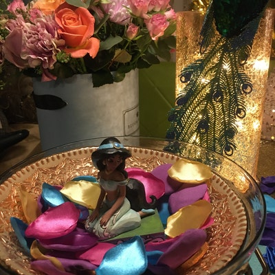 ALADDIN Satin Rose Petals Jasmine Disney Wedding Decor Disney Birthday ...
