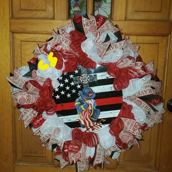 Round Firefighter Wreath Sign, Firefighter Respect Sign, Wreath ...