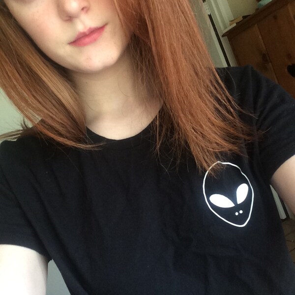 Alien Pocket Tee Alien Shirt - Etsy