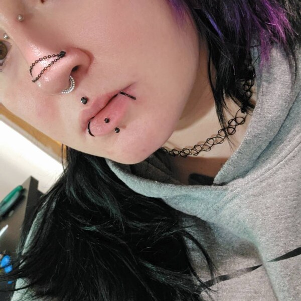 16g, Very Tiny Balls, Septum, Tragus, 16g 6mm Circular Barbells 2mm Balls 316L, Small, Black ...